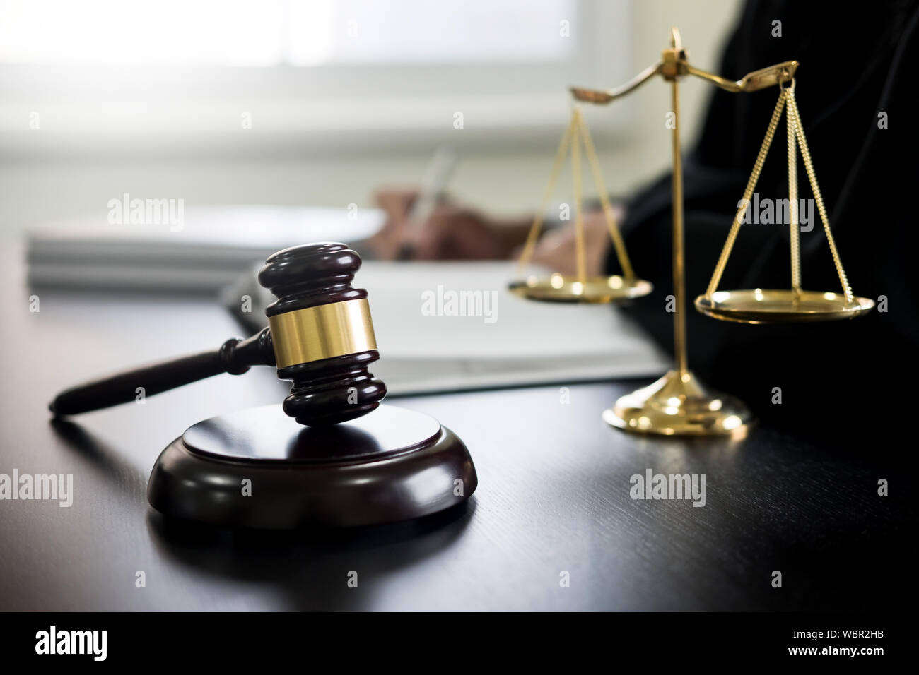 Judge view hi-res stock photography and images - Alamy