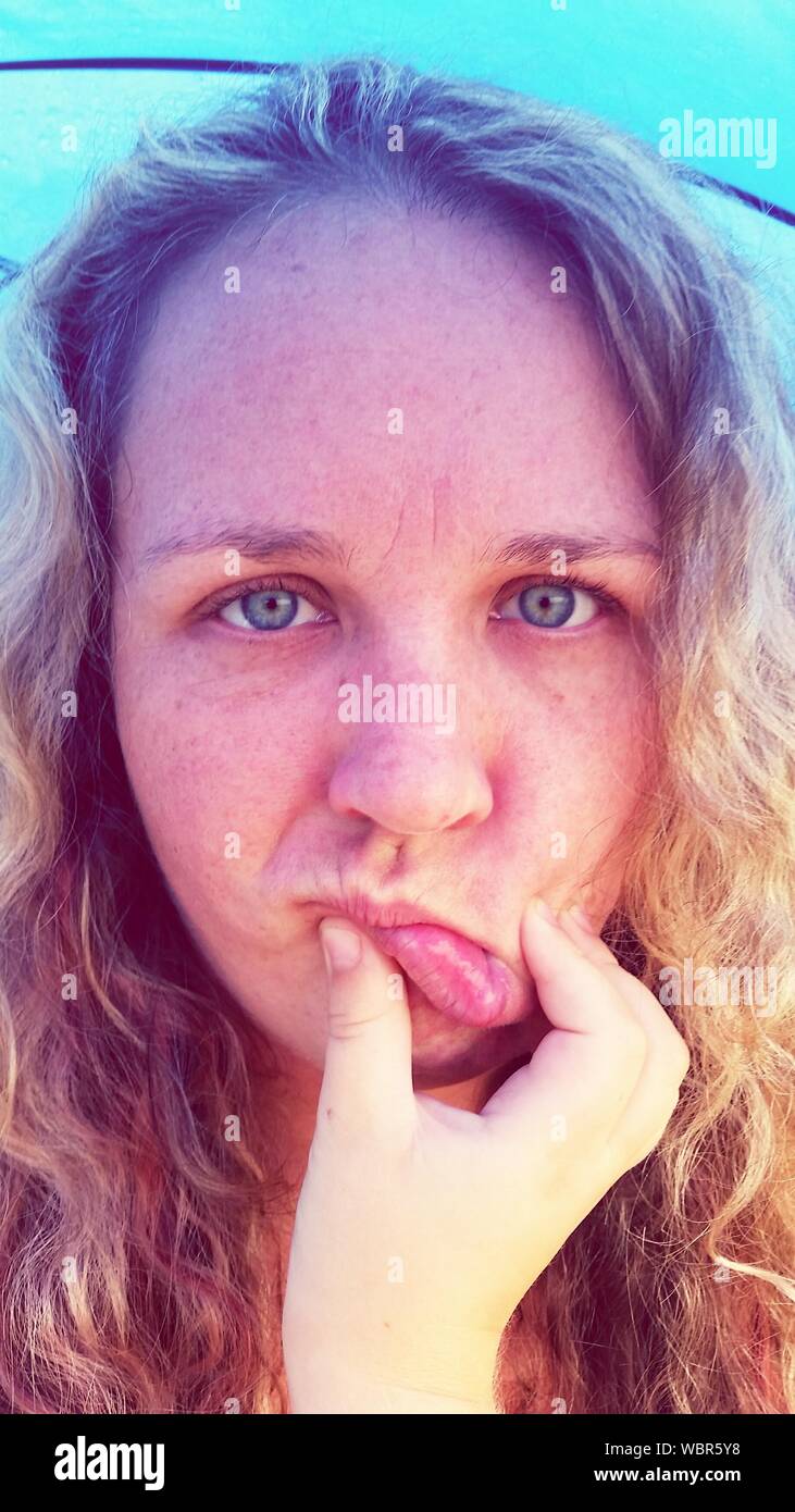 Mid face hi-res stock photography and images - Alamy