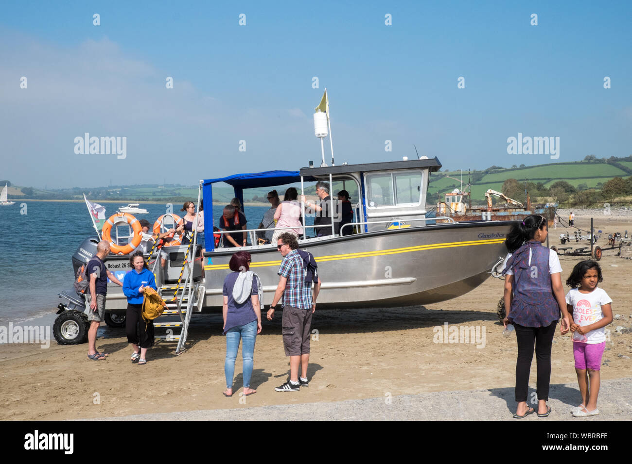 Ferry,now,operating,again,here, at,Ferryside,Towy River,River Tywi ...