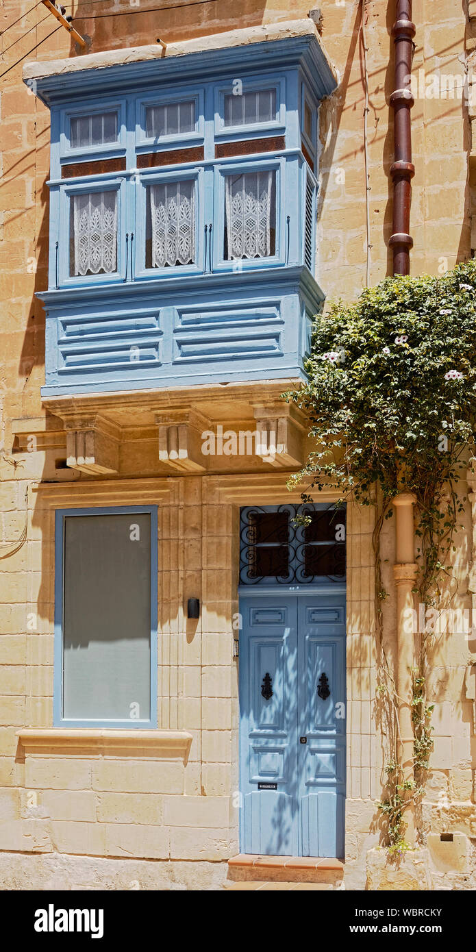 Limestone building hi-res stock photography and images - Alamy