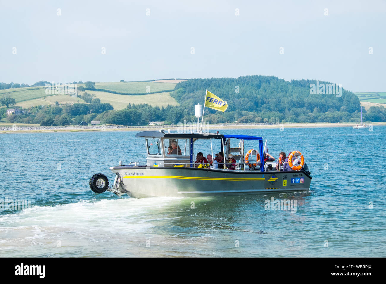 Carmarthen bay ferries hi-res stock photography and images - Alamy