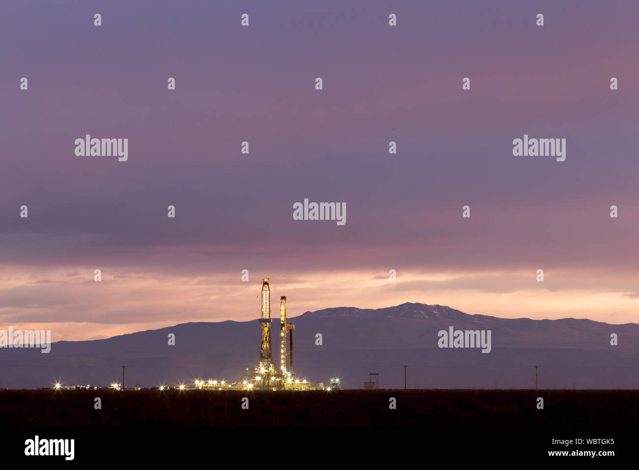 Drilling rig in mountain hi-res stock photography and images - Alamy