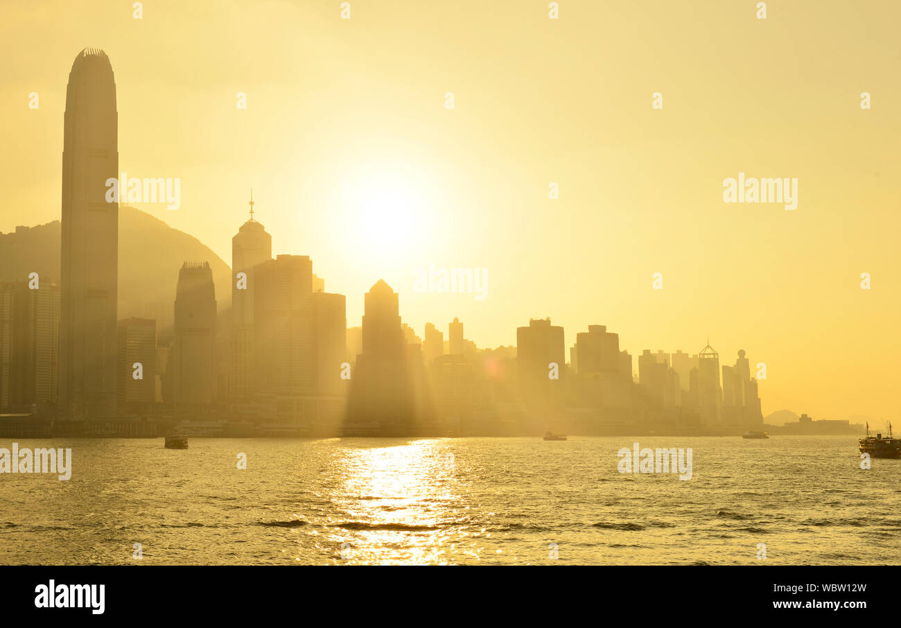 Most famous finance center hi-res stock photography and images - Alamy