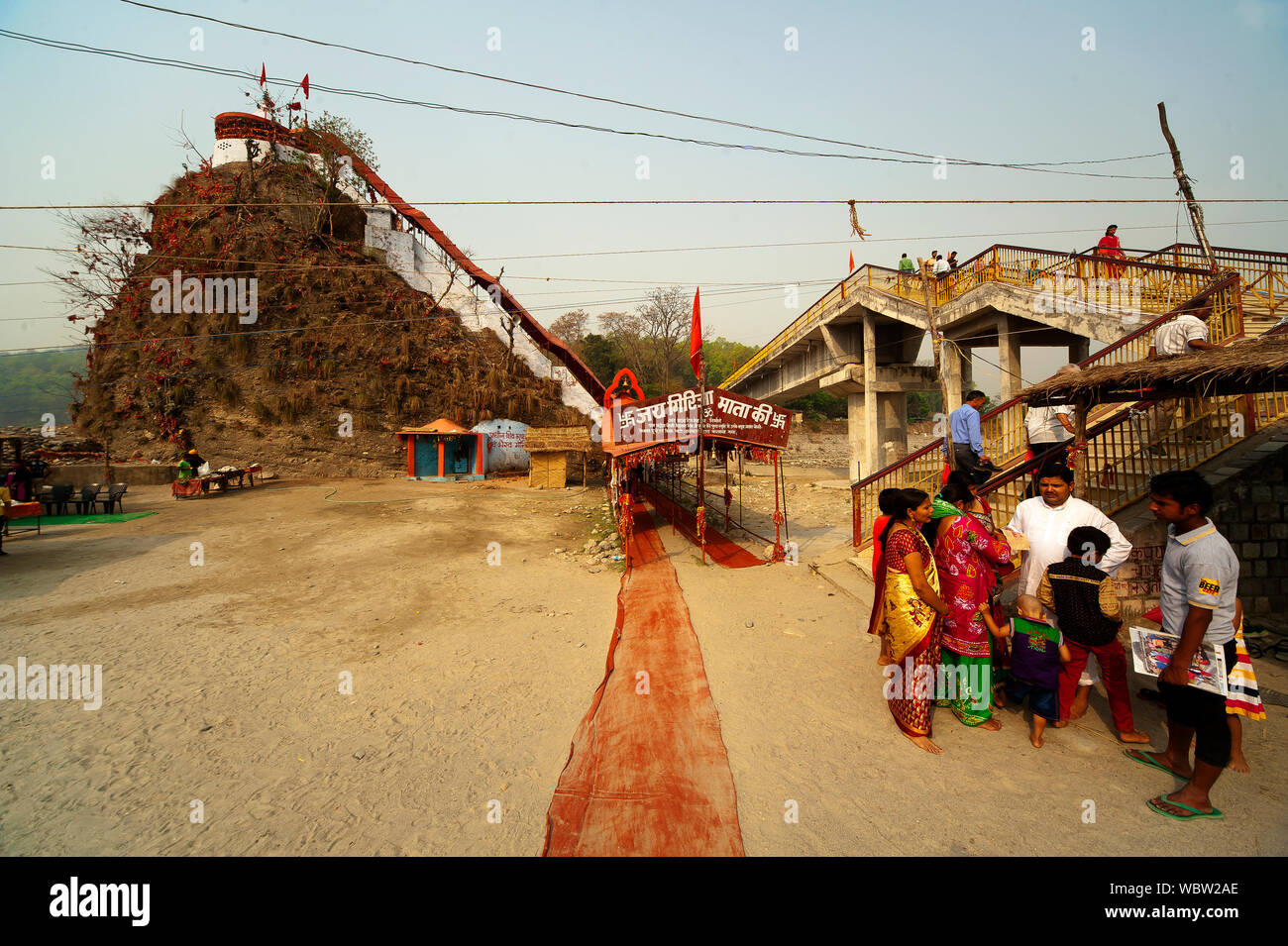 Garjiya Devi Temple on the banks of the Kosi River at the Garjiya ...