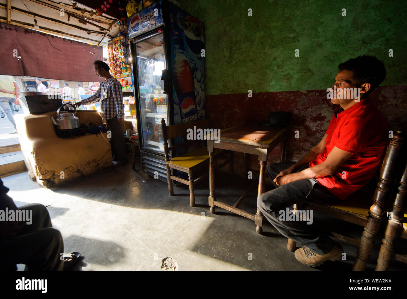 Indian tea shop hi-res stock photography and images - Alamy