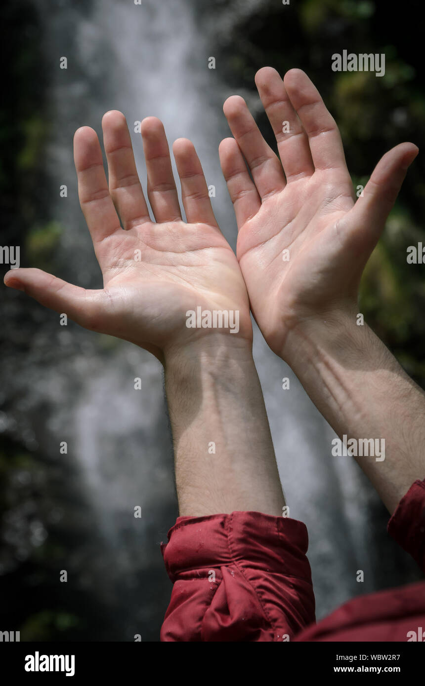 All hands formation hi-res stock photography and images - Alamy