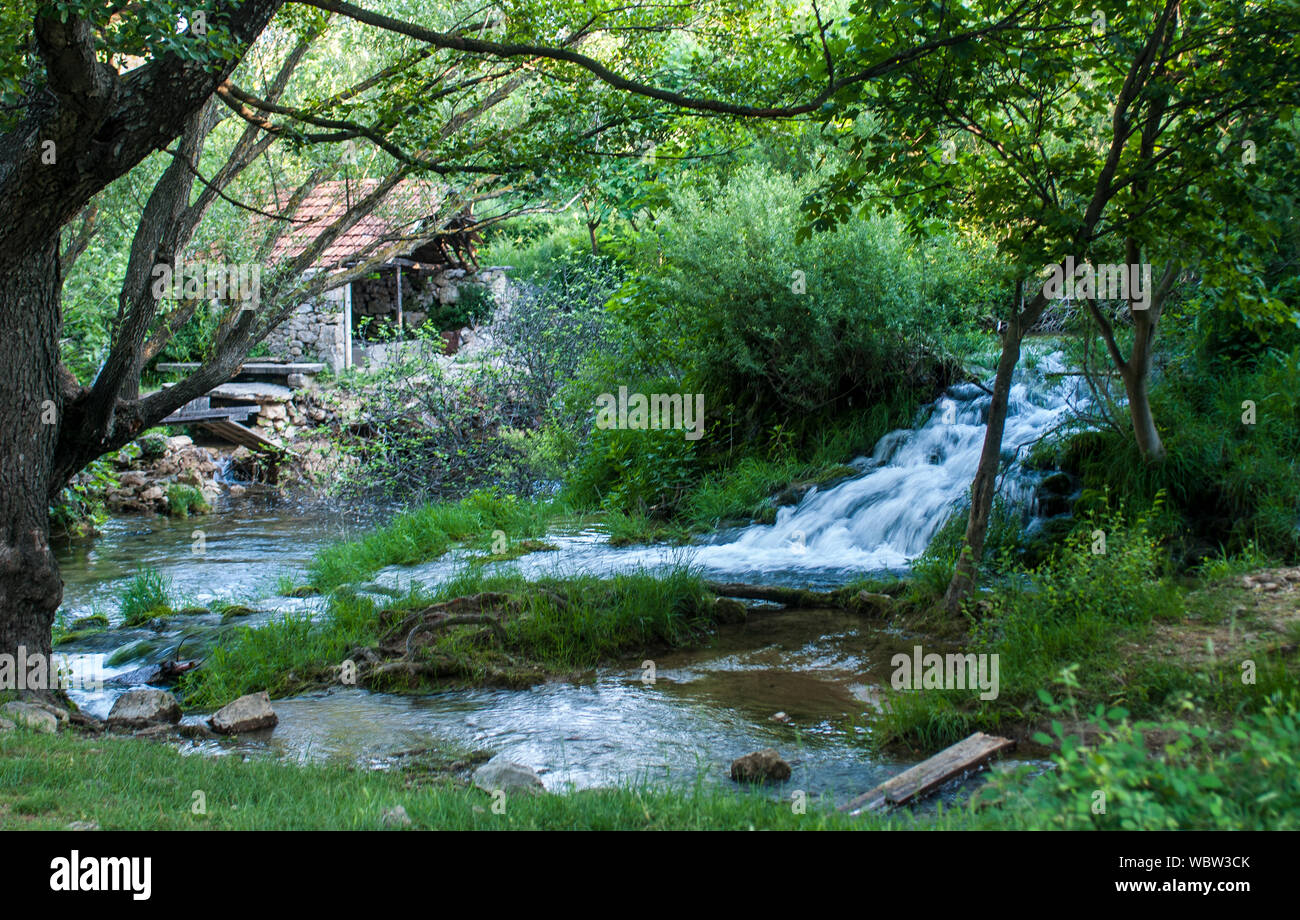 Landscape rocks river hi-res stock photography and images - Alamy