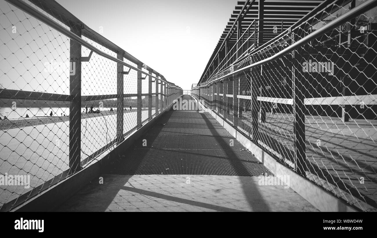 Pathway on river hi-res stock photography and images - Alamy
