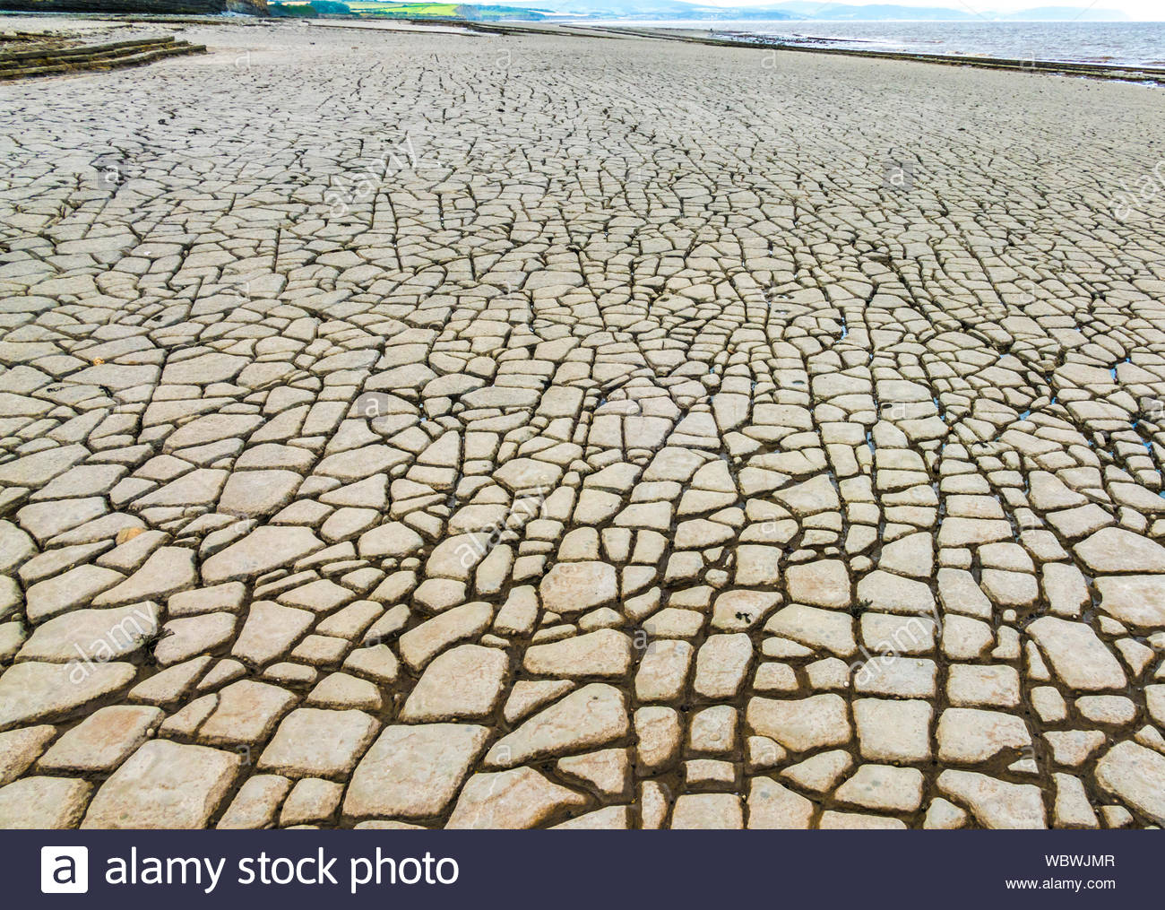 Fractures Geology High Resolution Stock Photography and Images - Alamy