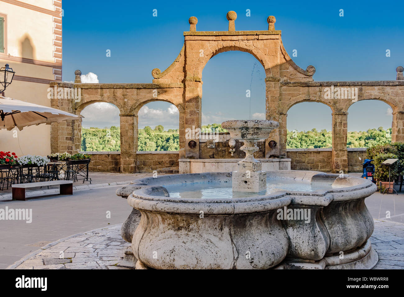 Castle of orsini hi-res stock photography and images - Alamy