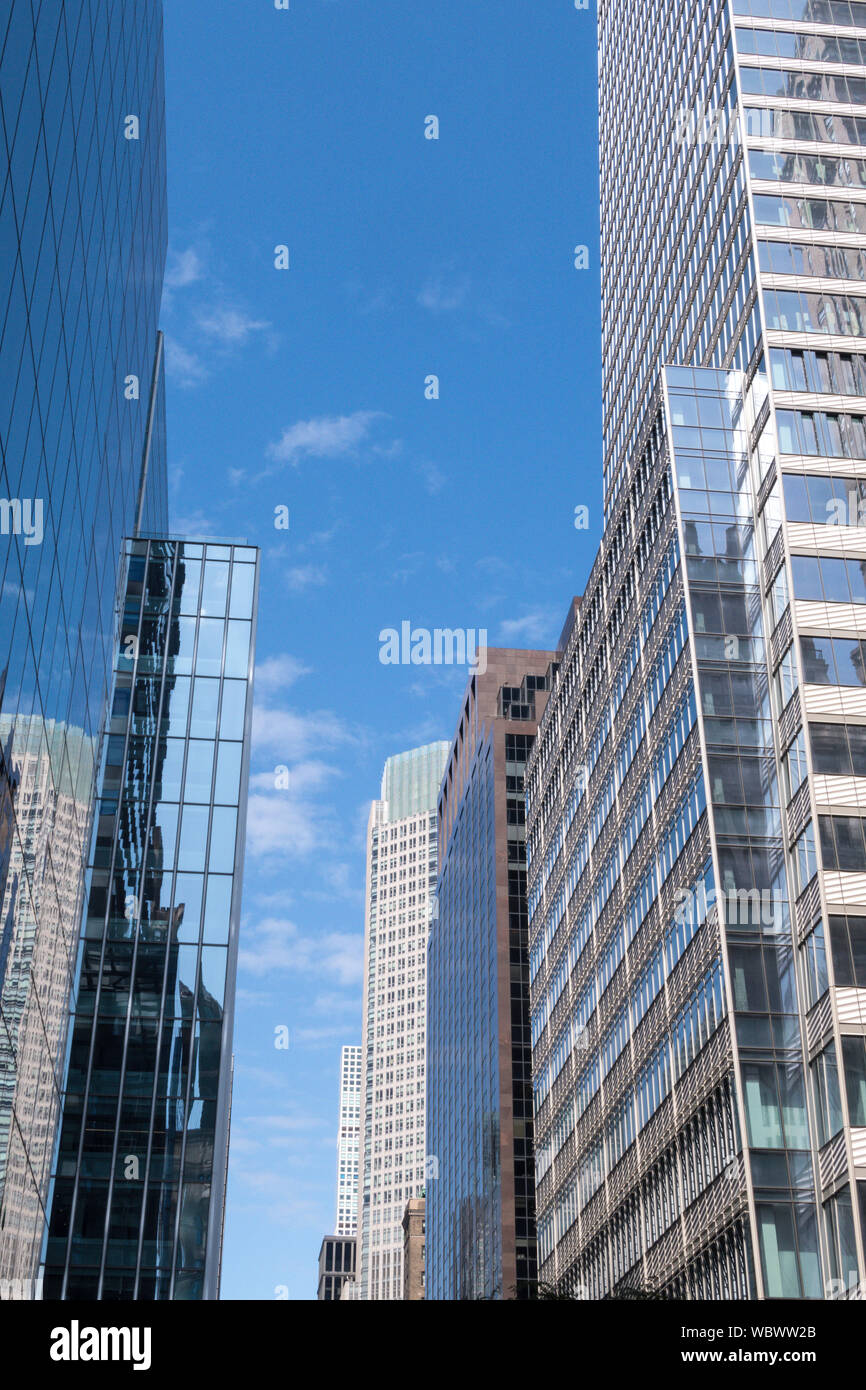 383 madison avenue hi-res stock photography and images - Alamy