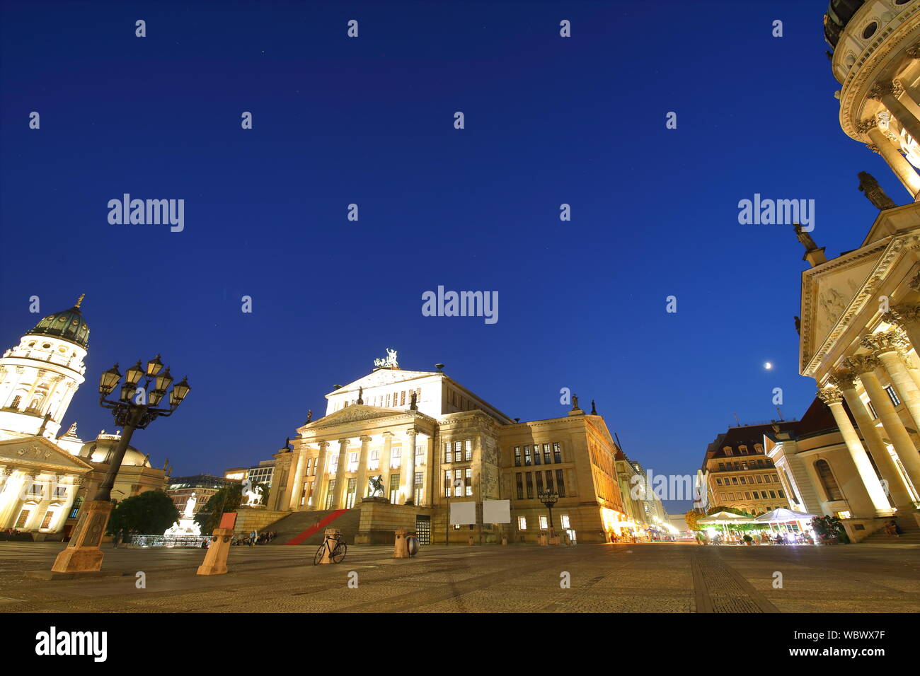 Plaza gendarmenmarkt hi-res stock photography and images - Alamy