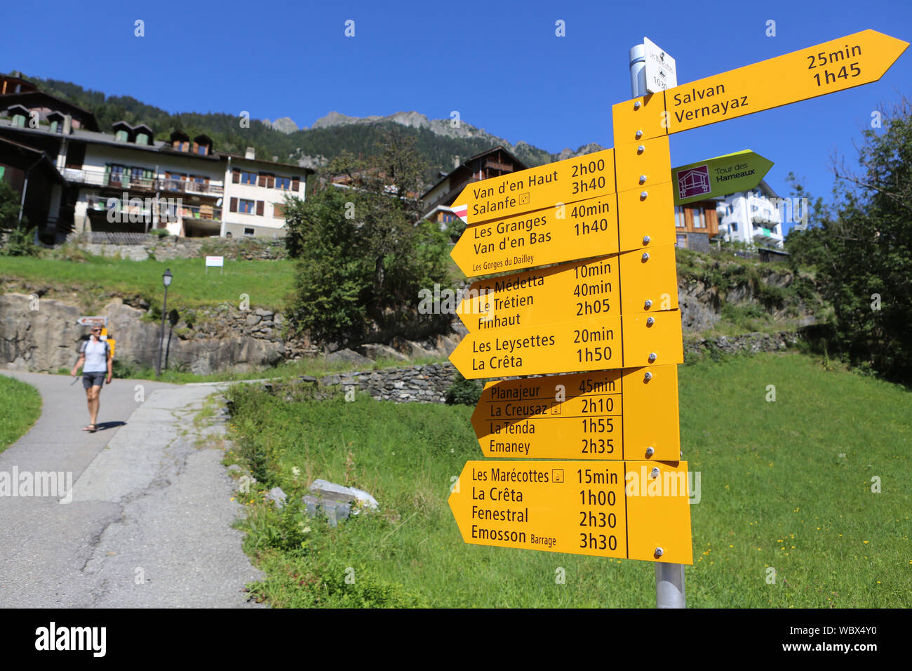 Les suisses hi-res stock photography and images - Alamy