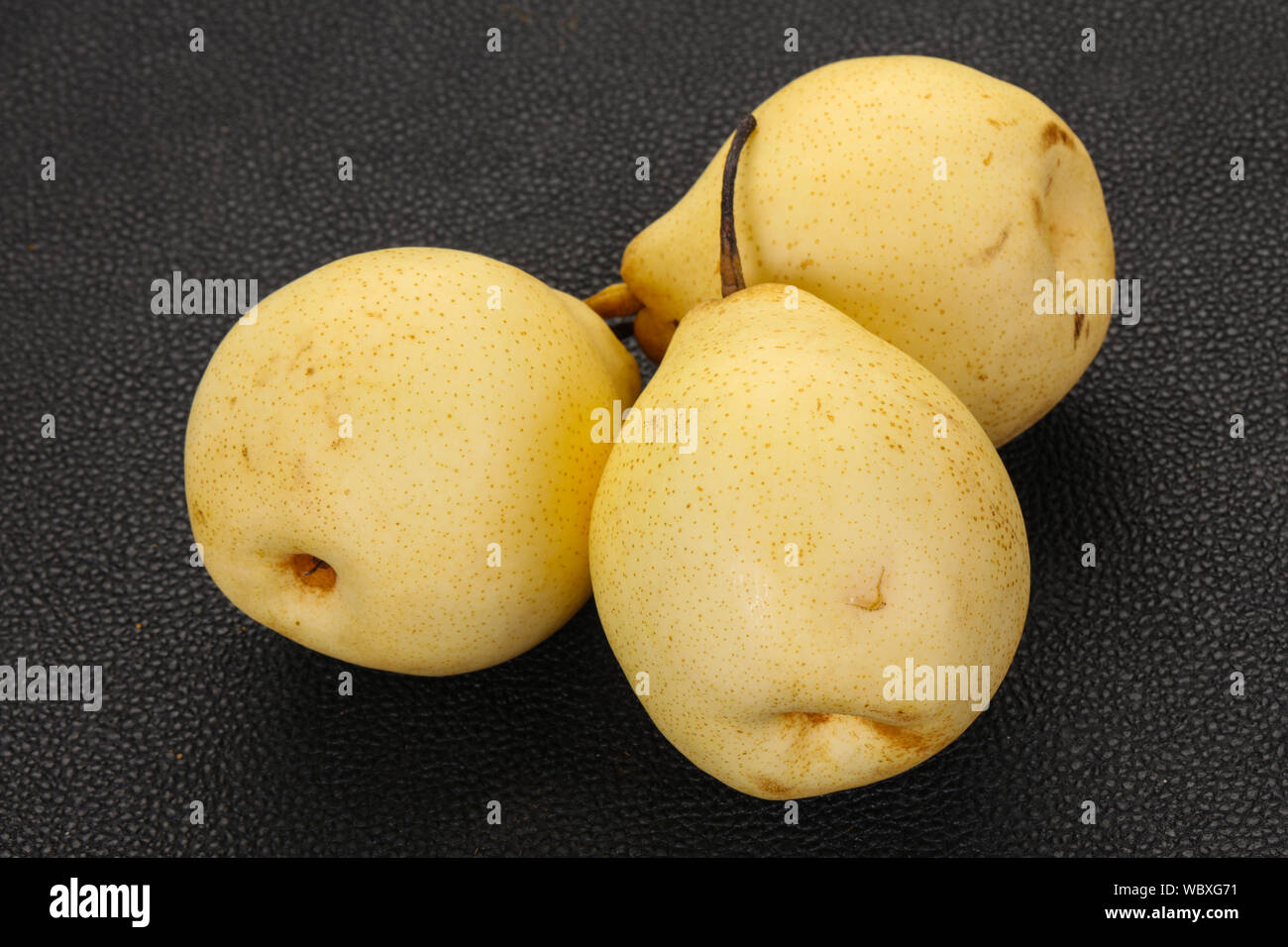 Juicy ripe yellow Chinese pear Stock Photo - Alamy