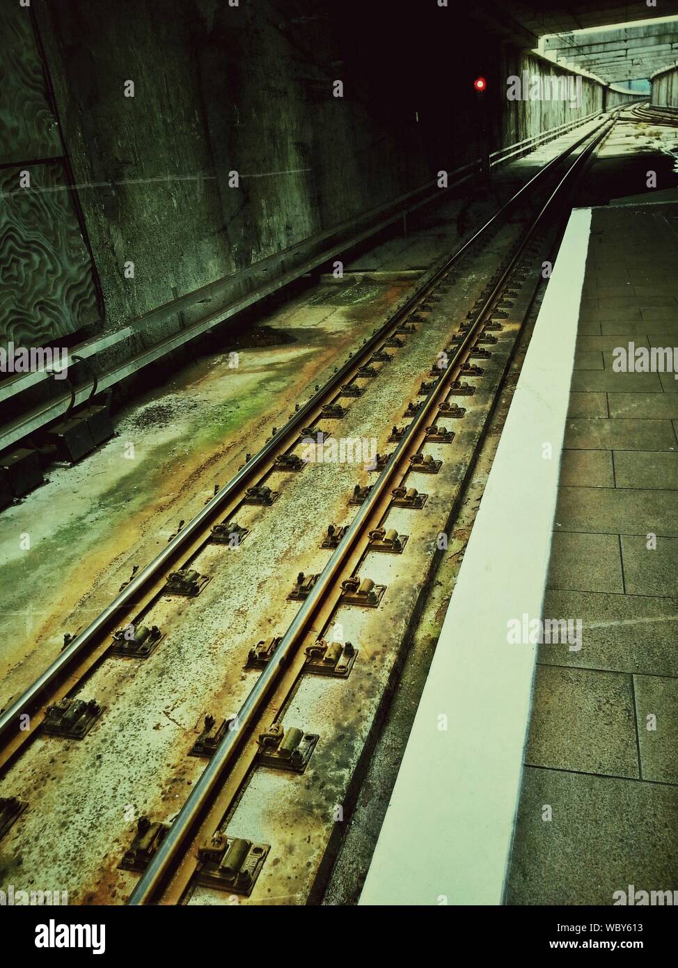 New railroad station hi-res stock photography and images - Alamy