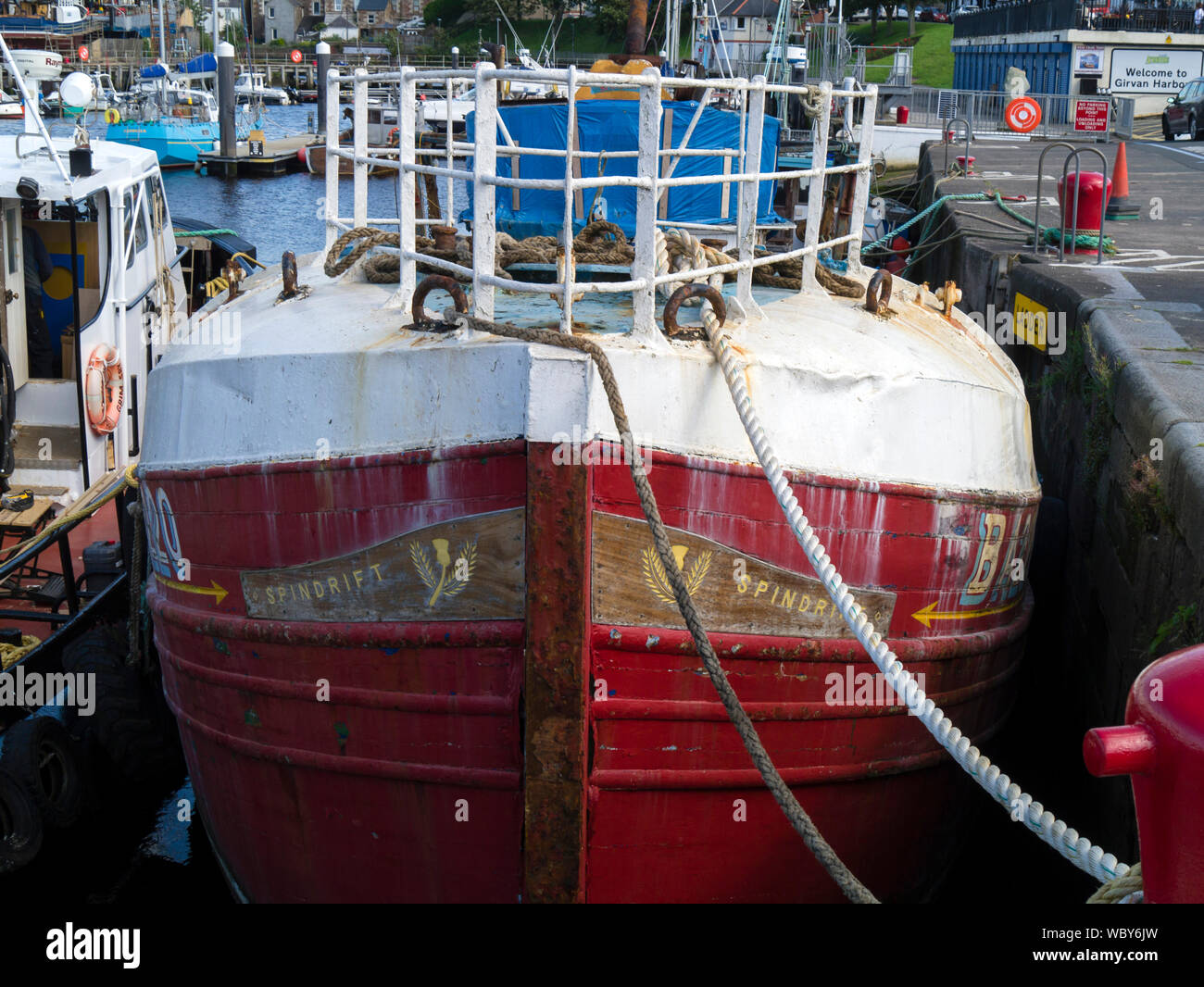 Spindrift ship hi-res stock photography and images - Alamy
