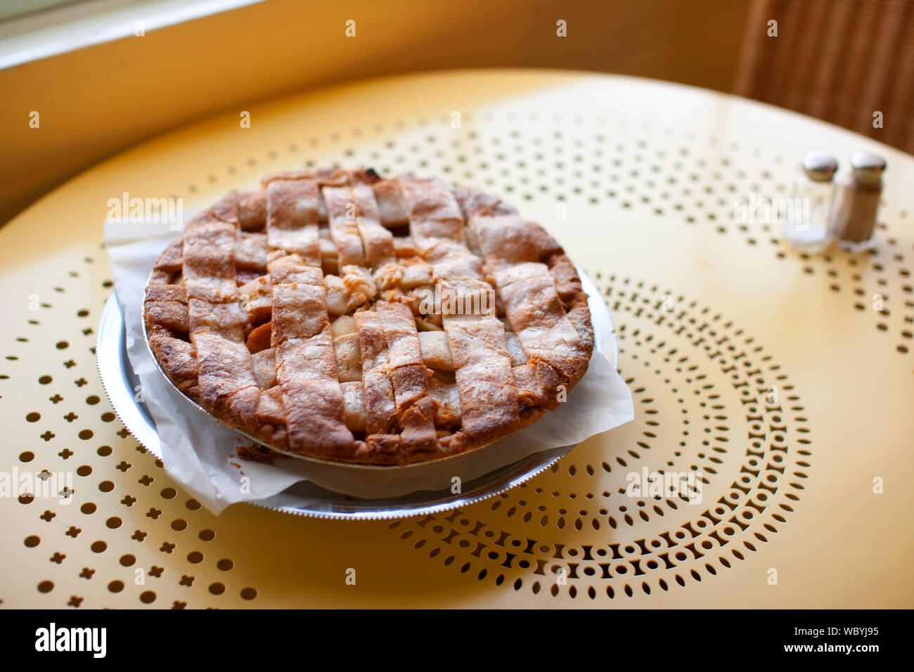 Home bake images hi-res stock photography and images - Alamy