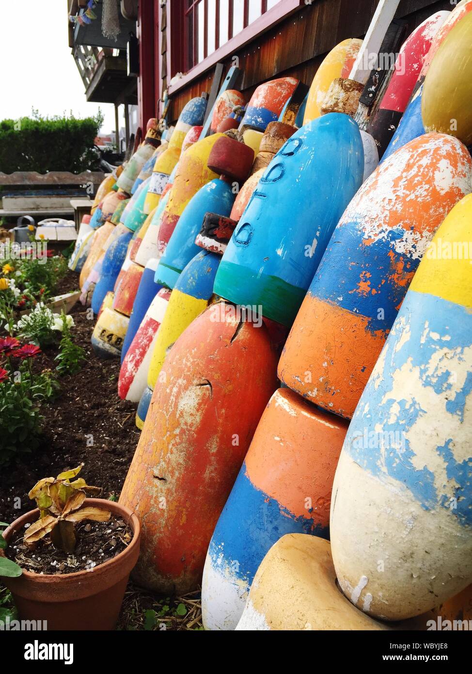 Very large floats hi-res stock photography and images - Alamy