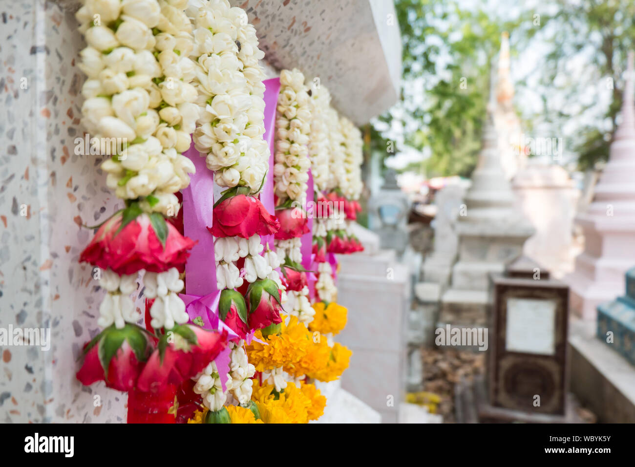 Petal Garlands High Resolution Stock Photography and Images - Alamy