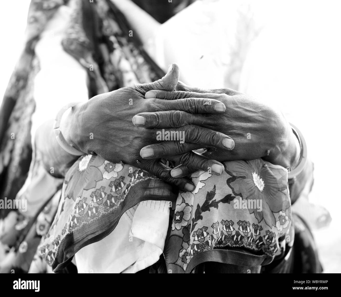 Weathered hand of African woman in South Suan Stock Photo - Alamy