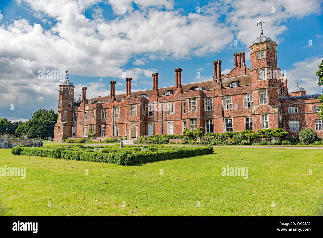 Cobham hall hi-res stock photography and images - Alamy
