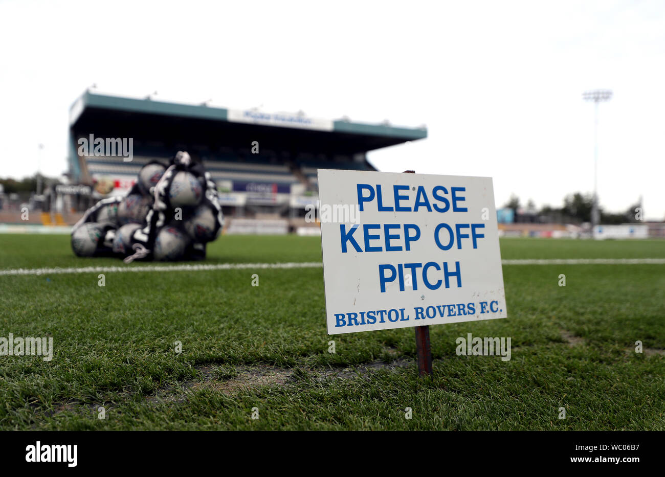 A please keep off pitch sign before the Carabao Cup Second Round match ...