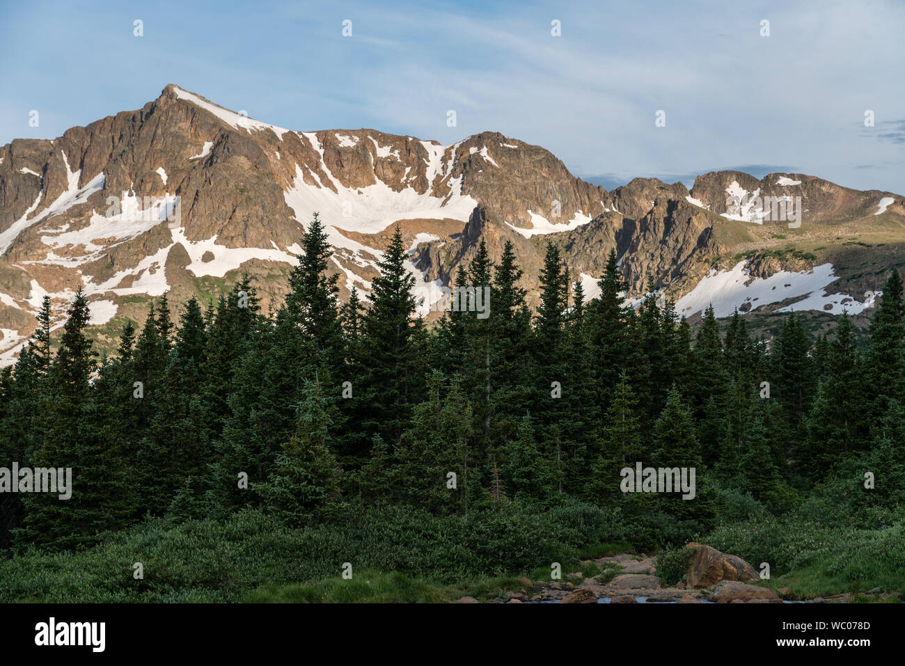 Arapaho pass trail hi-res stock photography and images - Alamy
