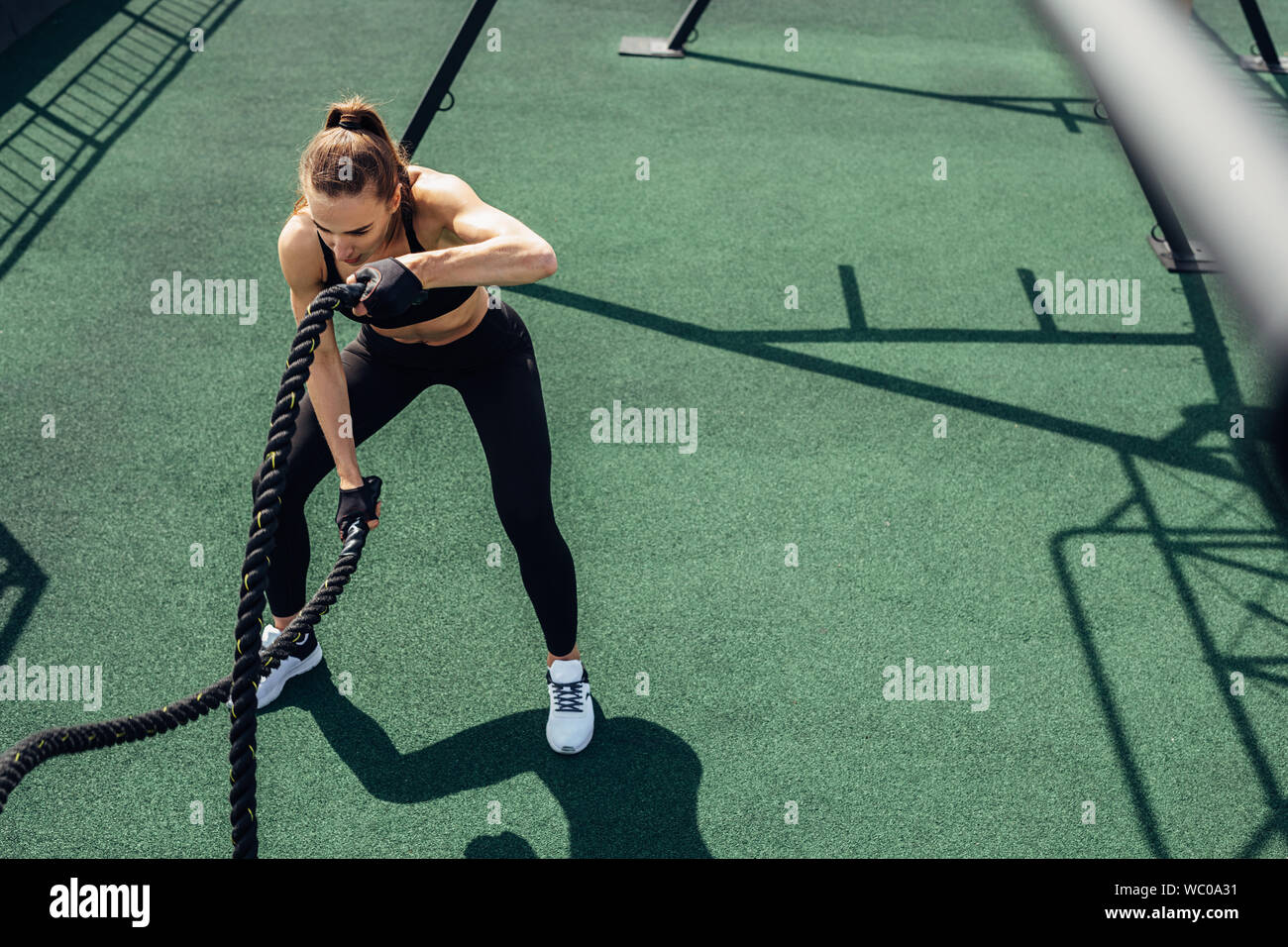 Fitness woman body hi-res stock photography and images - Alamy