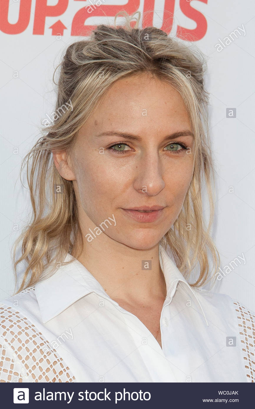 Mickey Sumner Stock Photos & Mickey Sumner Stock Images - Alamy