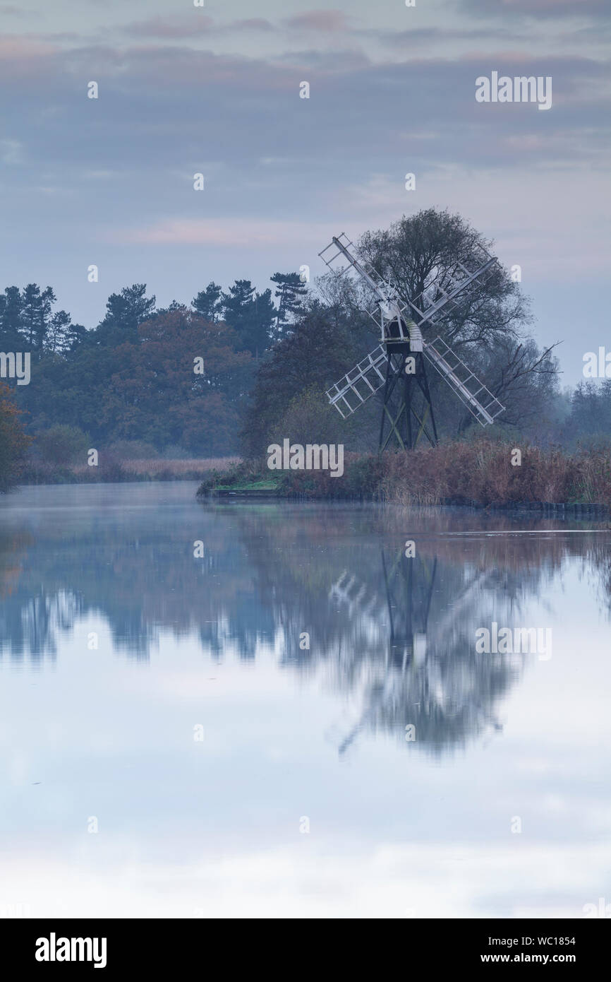 Drainage pump near to Turf Fen Mill in the Norfolk Broads, England, UK ...