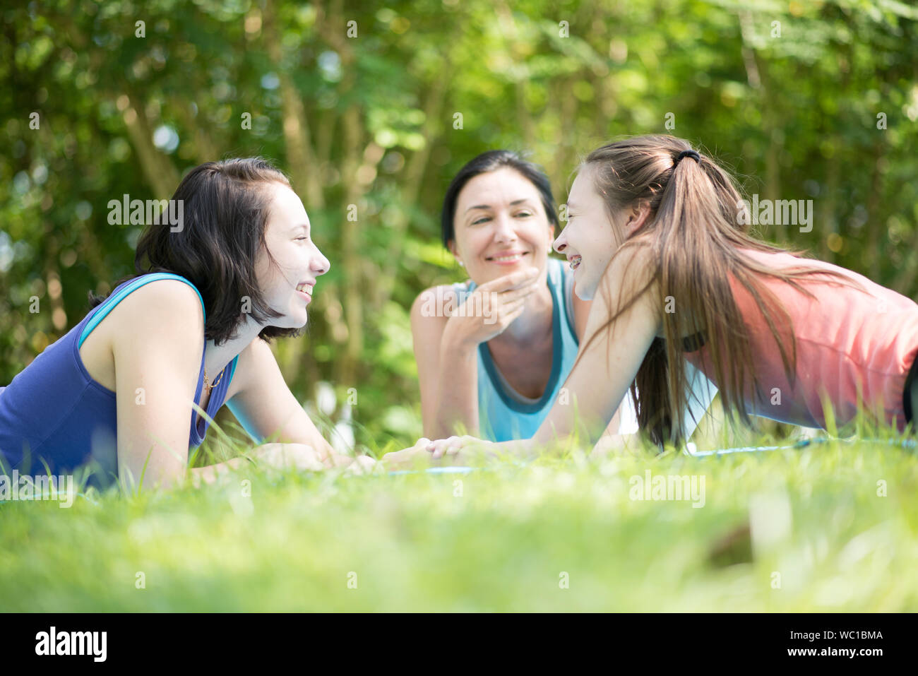 People lying down hi-res stock photography and images - Alamy