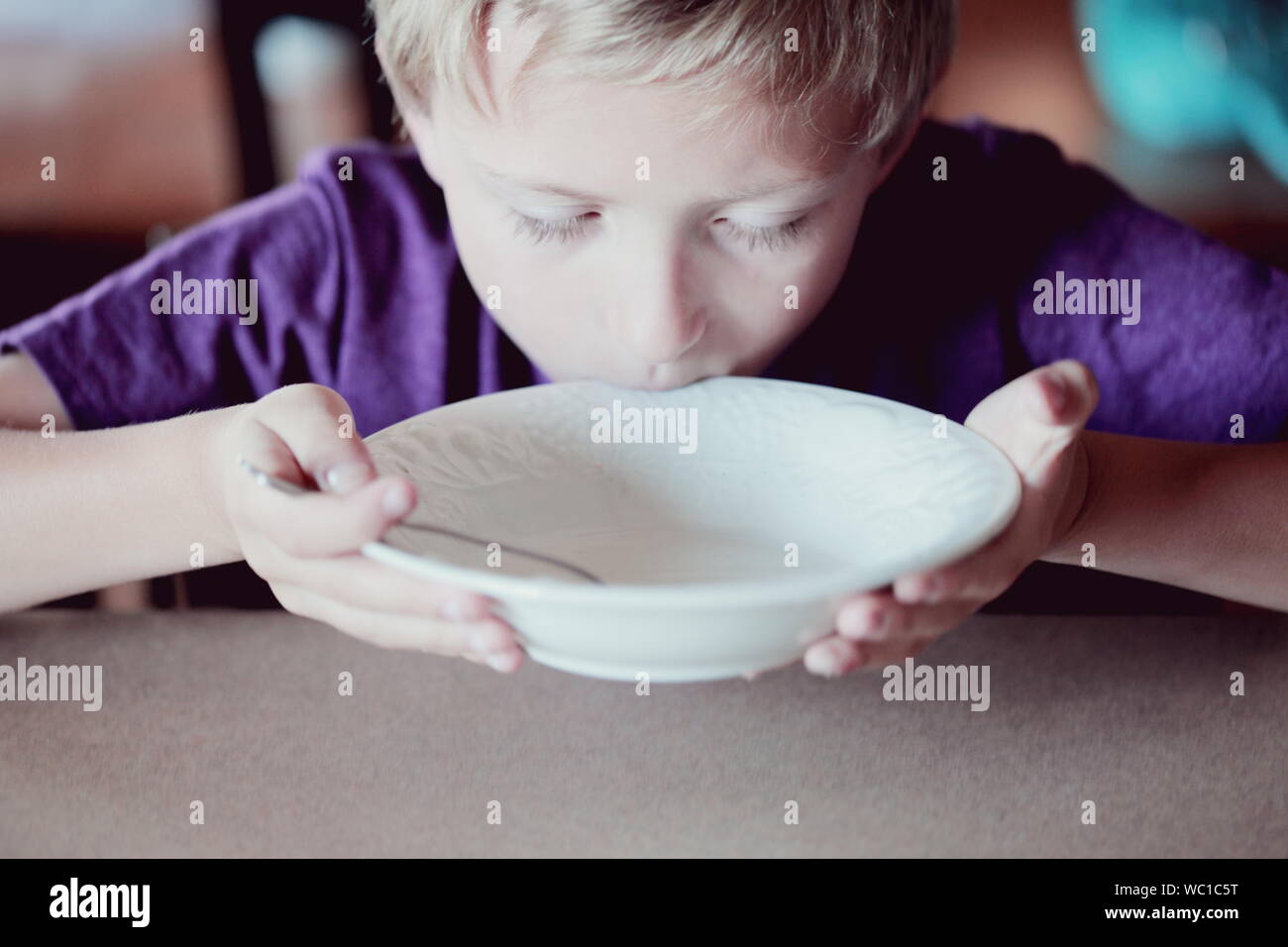 Finishing the childhood hi-res stock photography and images - Alamy