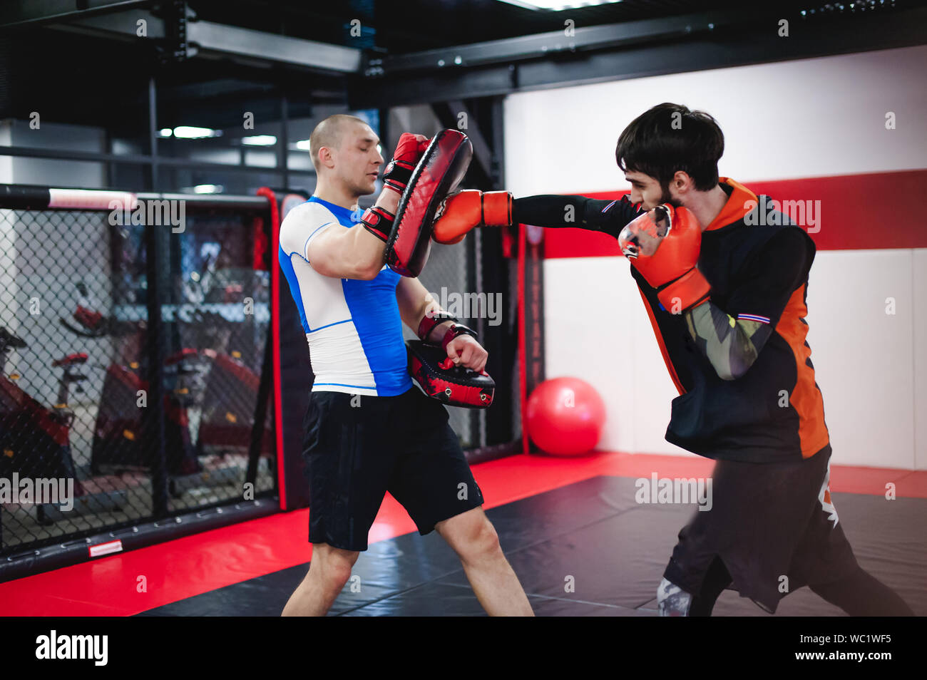 Two Men Boxing In Ring High Resolution Stock Photography and Images - Alamy