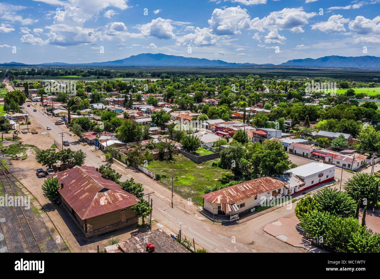 Pueblo esqueda hi-res stock photography and images - Alamy