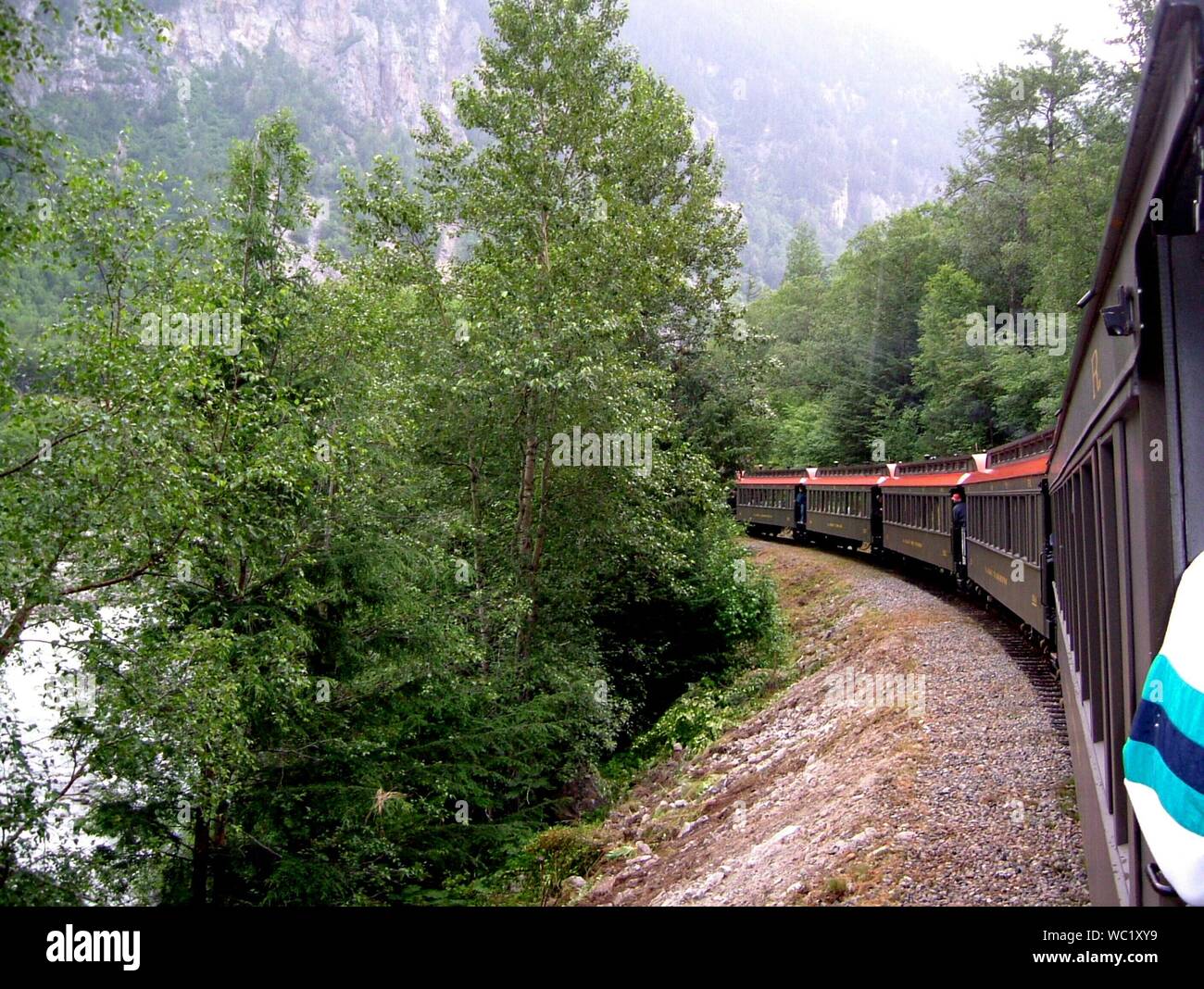 Cliff railroad High Resolution Stock Photography and Images - Alamy