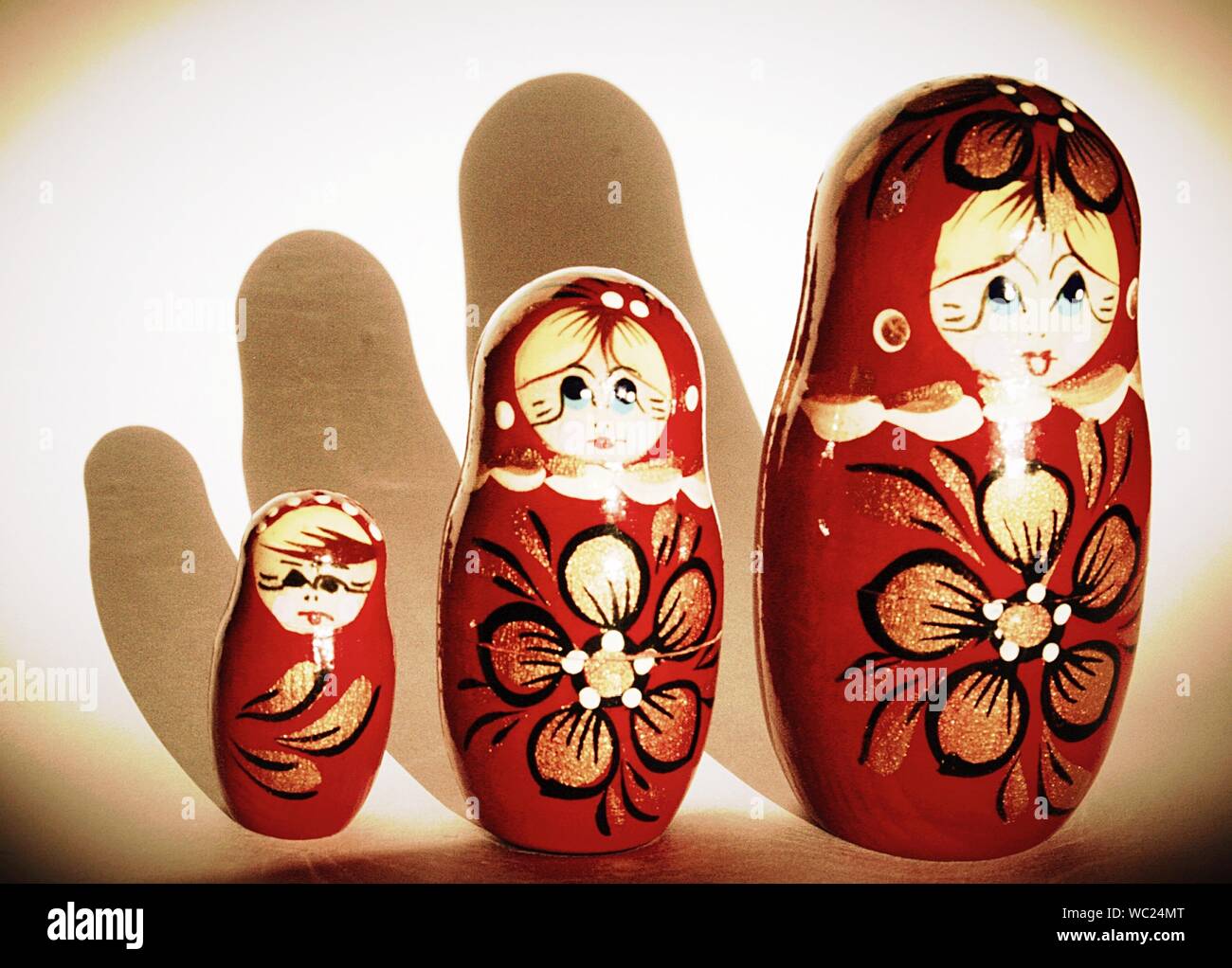 Matrioshka dolls hi-res stock photography and images - Alamy