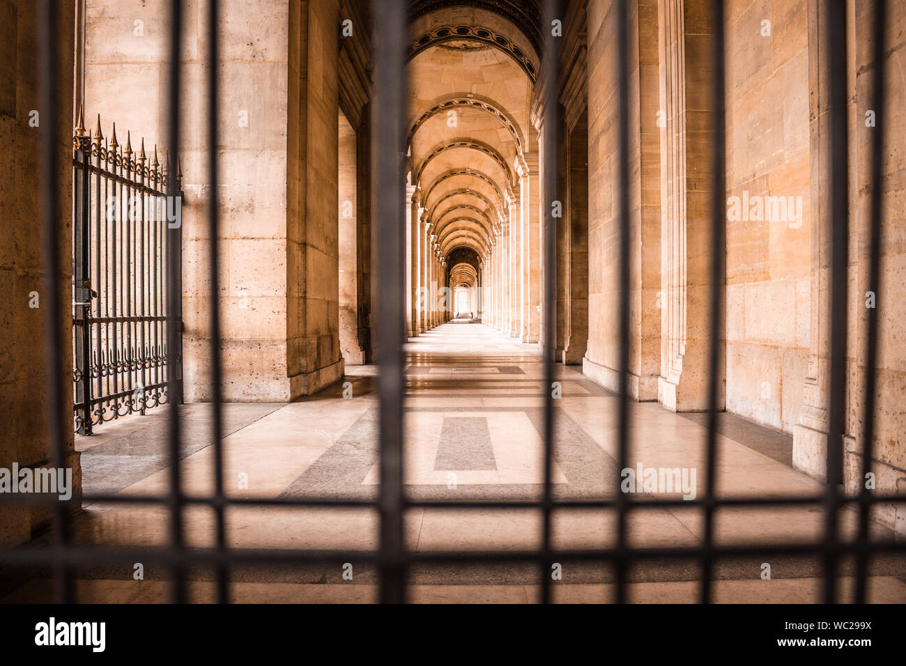 Louvre exterior historical hi-res stock photography and images - Alamy