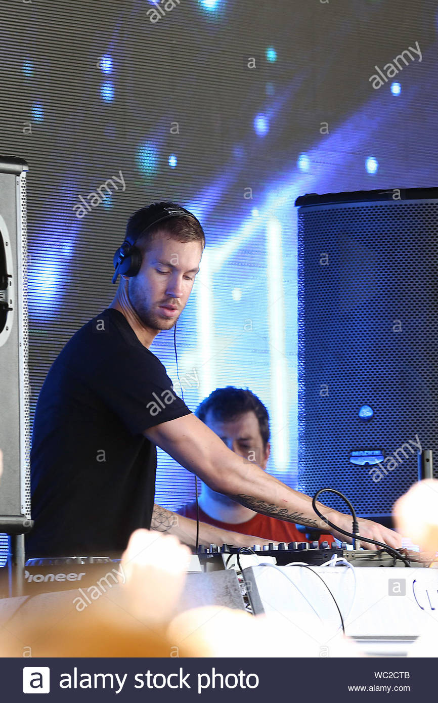 Adam Richard Wiles Stock Photos & Adam Richard Wiles Stock Images - Alamy