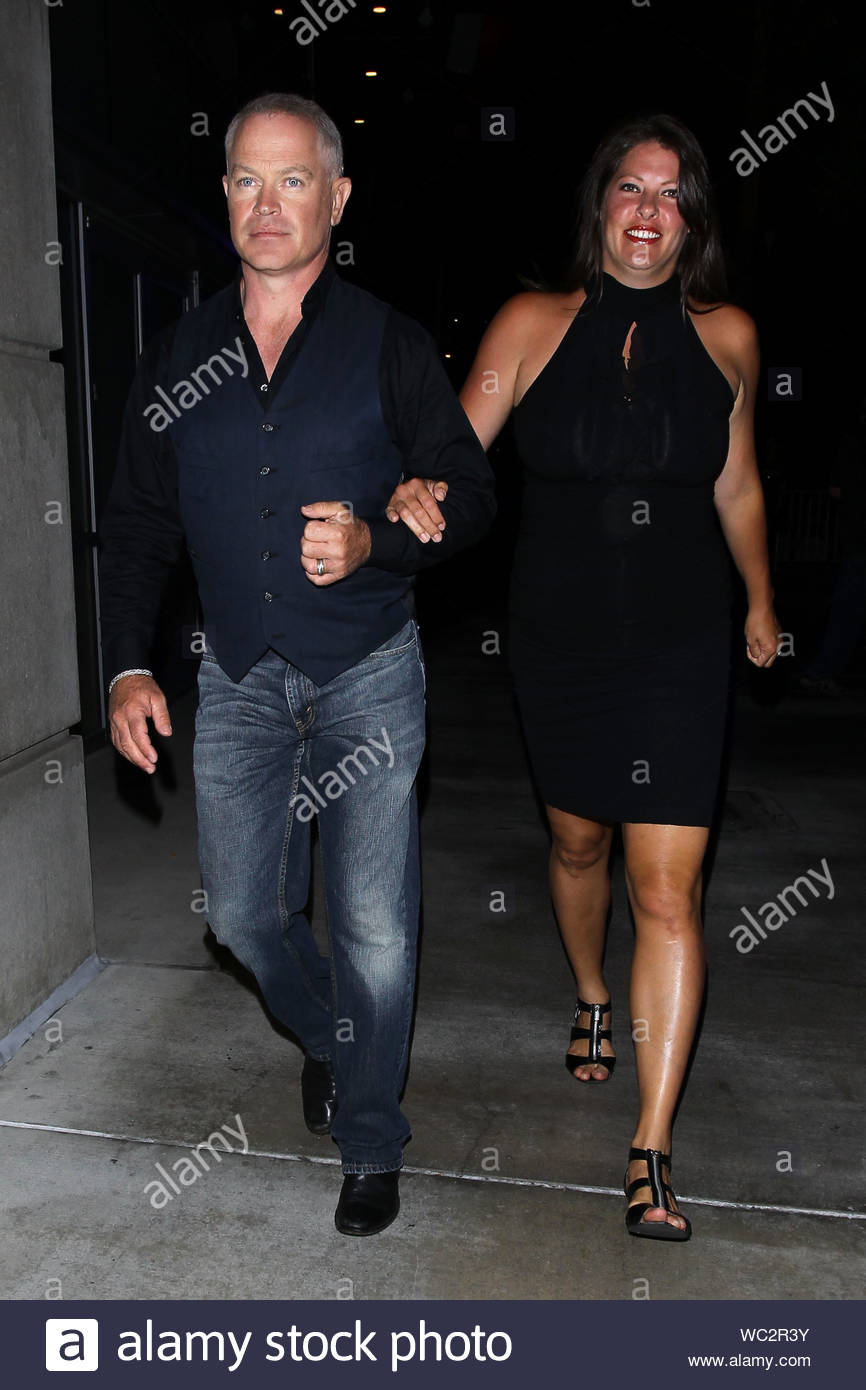 Neal Mcdonough Wife Ruve Robertson Stock Photos & Neal Mcdonough Wife ...