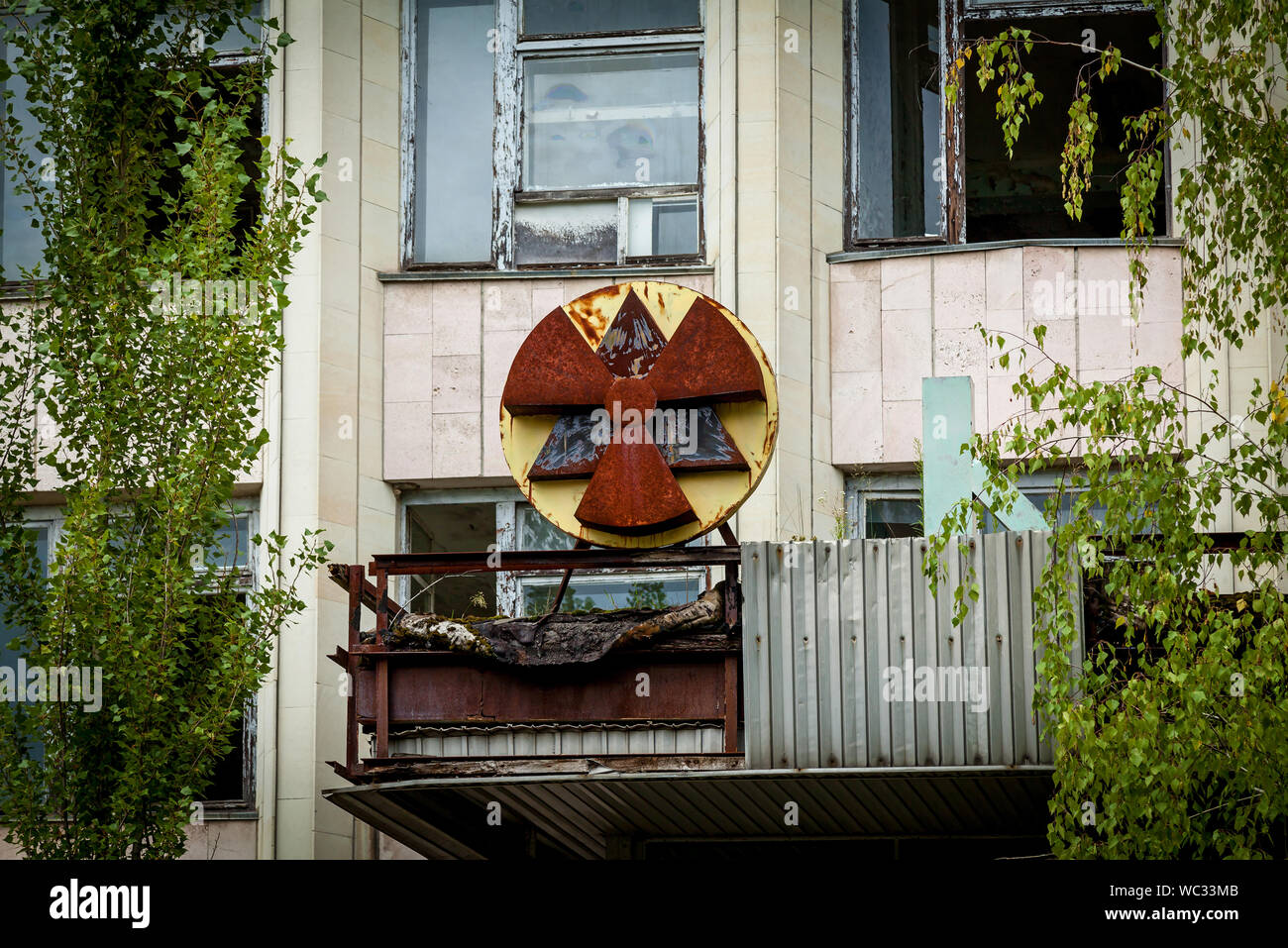 Abandoned building in the city of Pripyat, ghost town of the Chernobyl ...