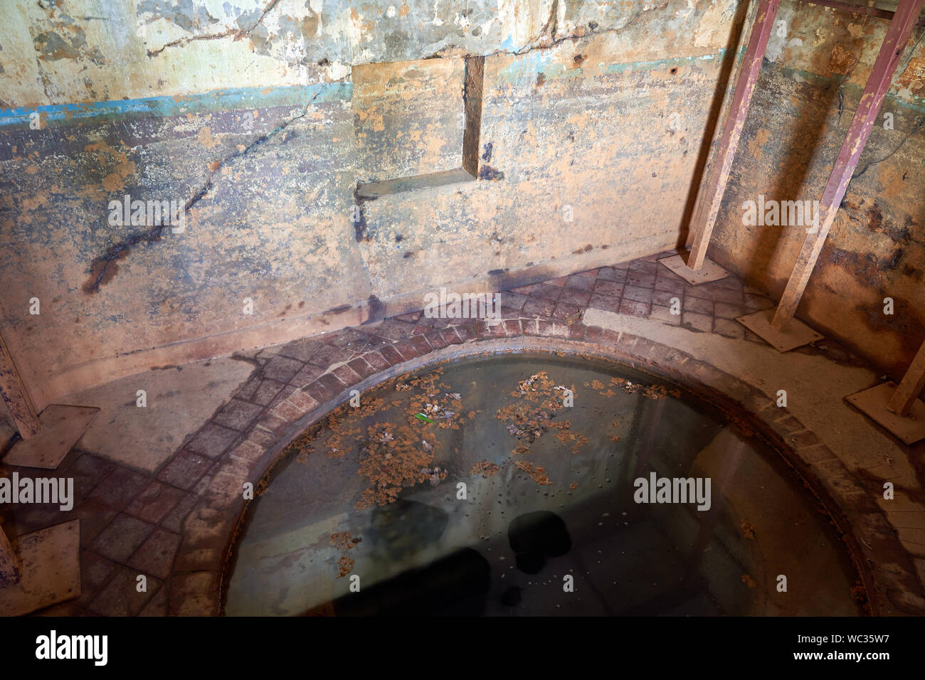 The thermal spring at Taff's Well, Taff's Well, South Wales Stock Photo ...
