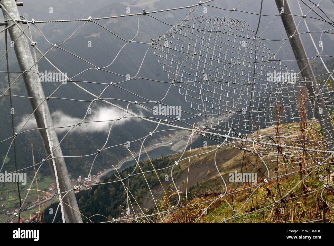 Avalanche structures hi-res stock photography and images - Alamy