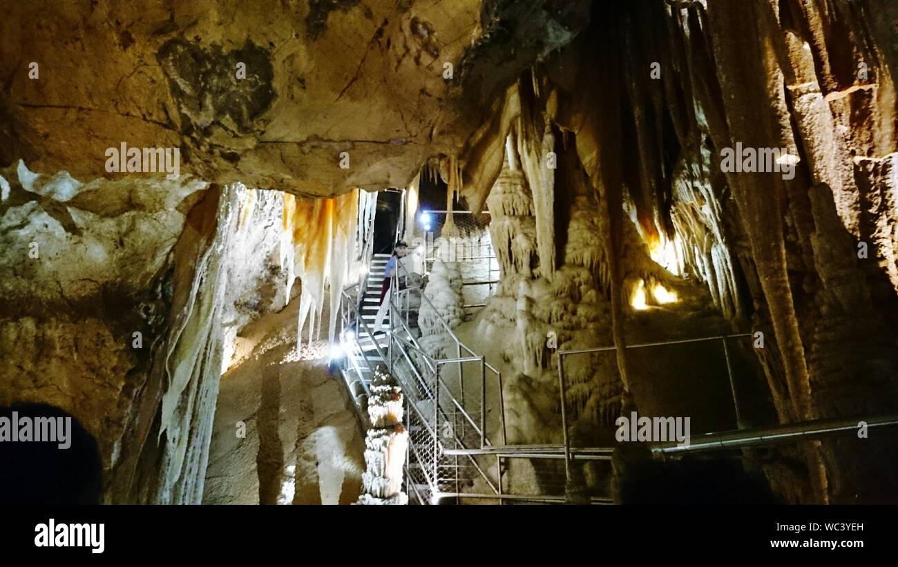Jenolan Cave High Resolution Stock Photography and Images - Alamy