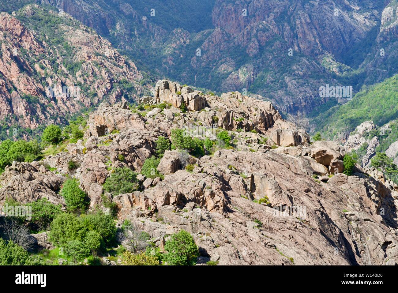 Rough rock hi-res stock photography and images - Alamy