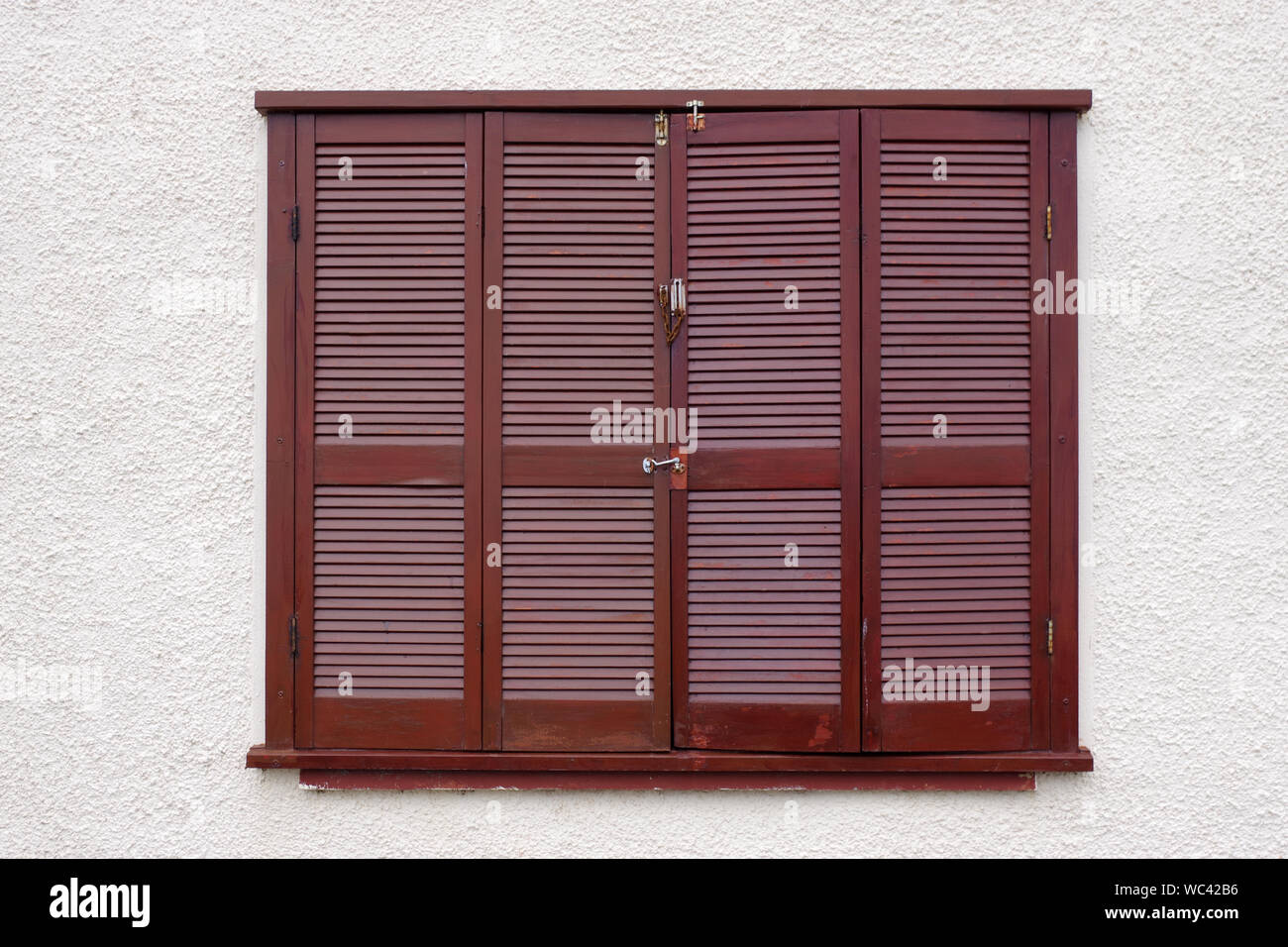 Wooden slat wall hi-res stock photography and images - Alamy