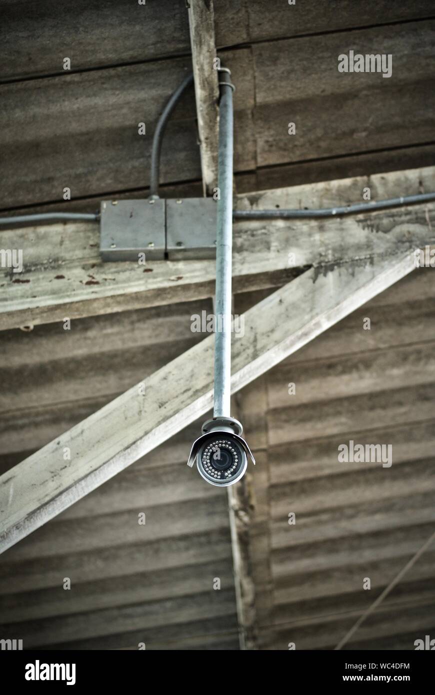 Ceiling surveillance camera hi-res stock photography and images - Alamy