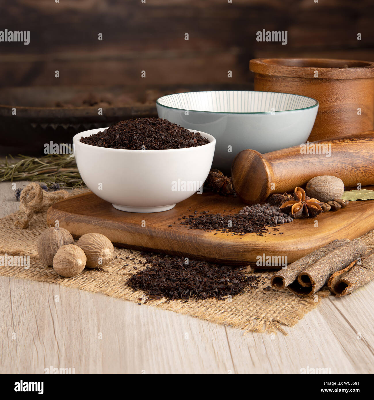 Isot turkish chilli hi-res stock photography and images - Alamy