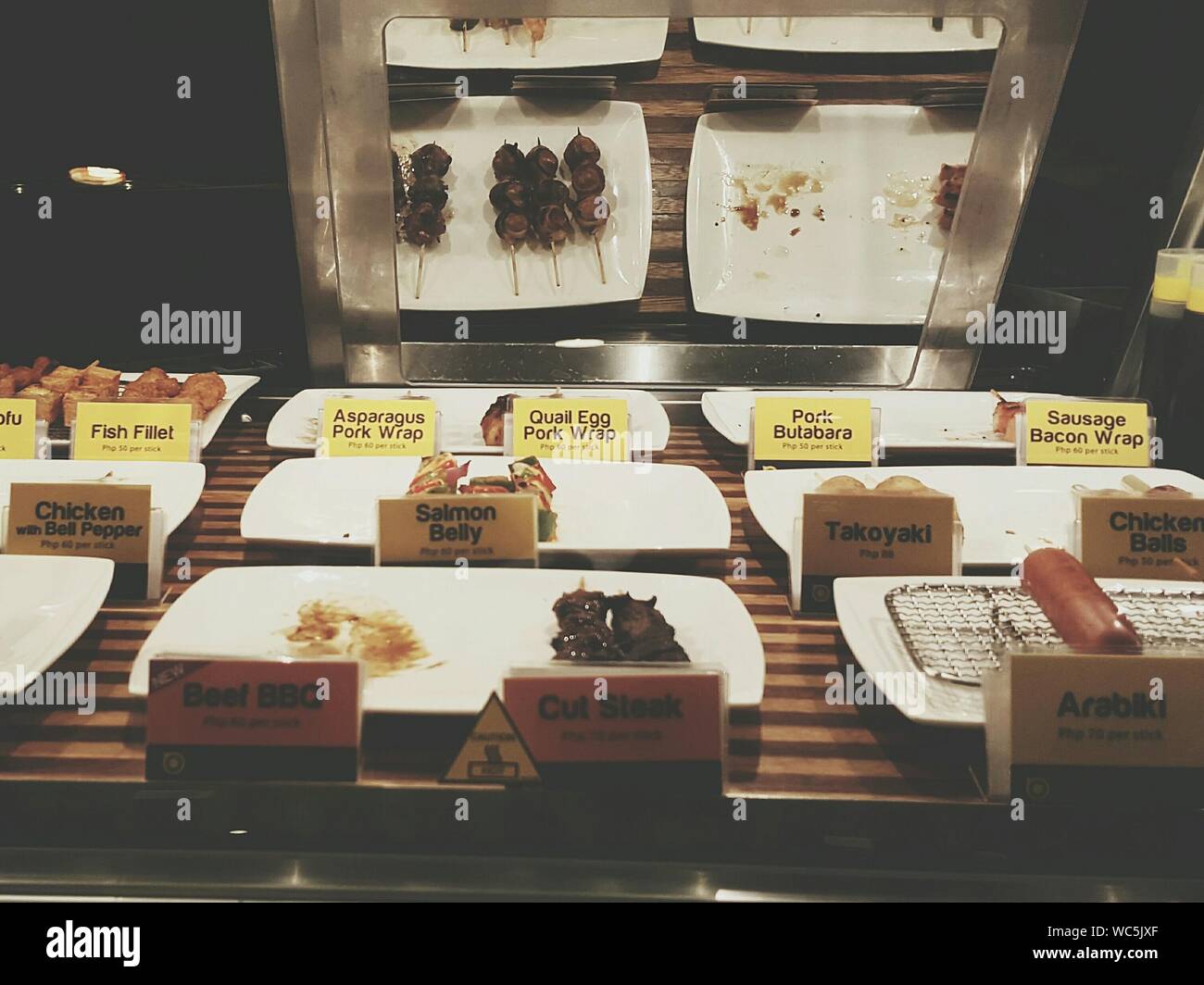 Different plates hi-res stock photography and images - Alamy