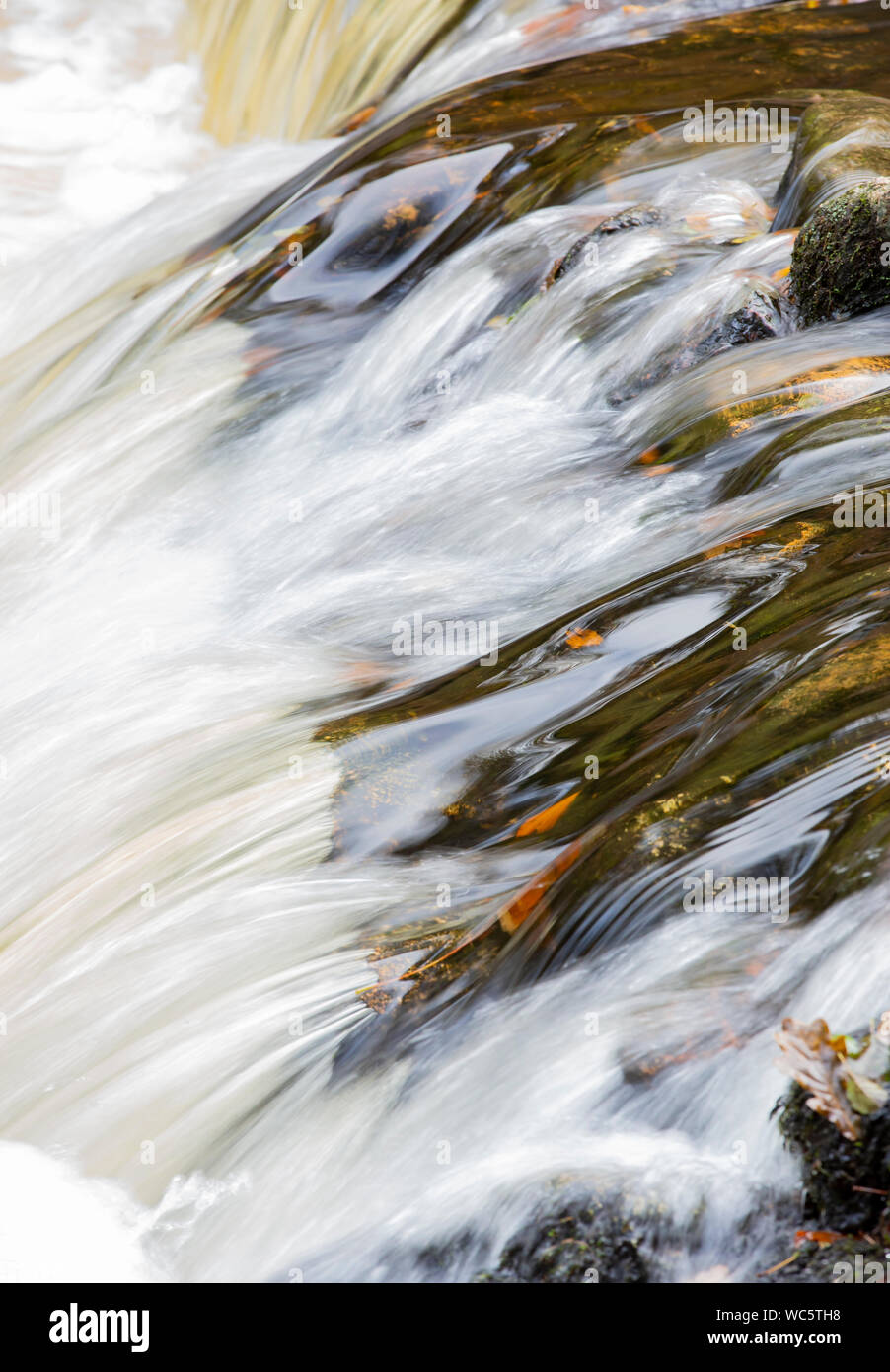Slow shutter speed, stream hi-res stock photography and images - Alamy