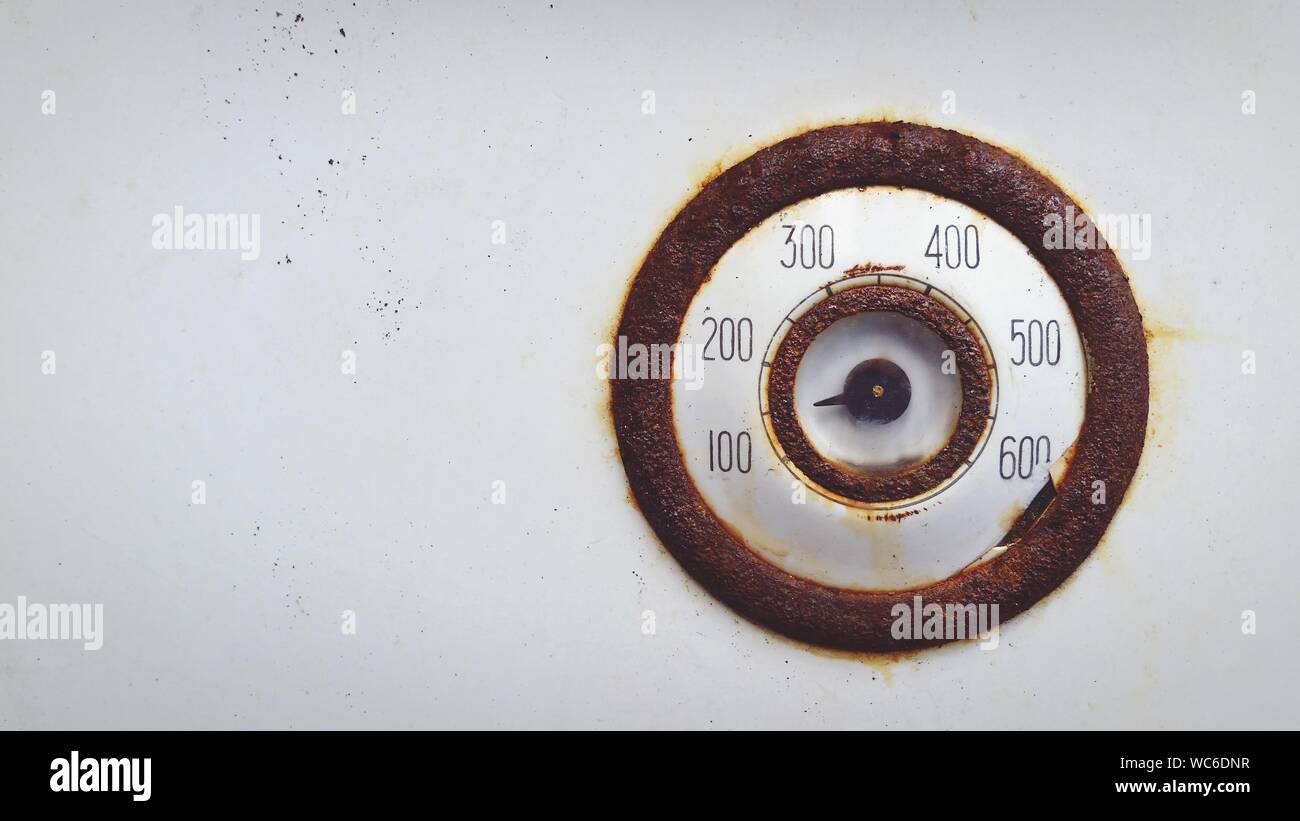 Rusty Gauge High Resolution Stock Photography and Images - Alamy
